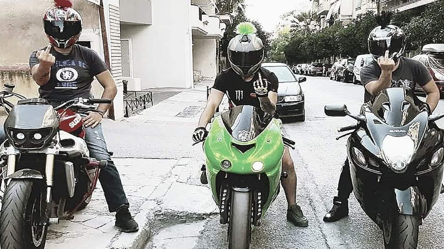 ο καγκουρας φευγει απο τη ζωη μας | ENGINE POWER